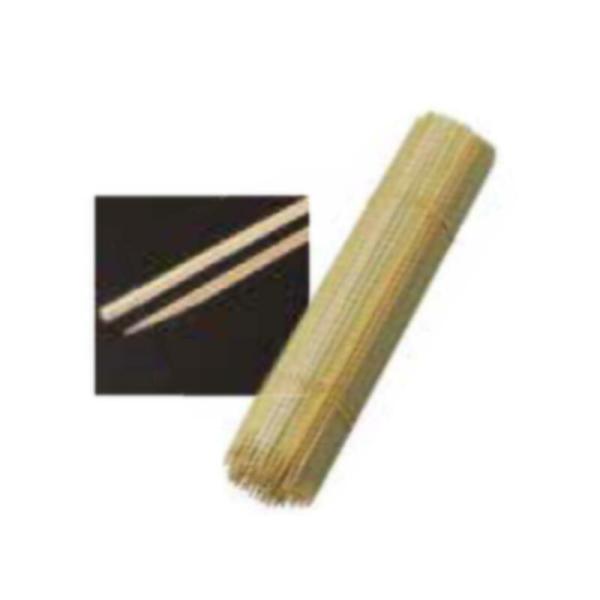 イカ串です。イカにぴったりのロングタイプの竹串。業務用やアウトドアにも。【イカ串 25cm (100本束)】商品サイズ/幅4×厚5mm包装/裸生産国/中国