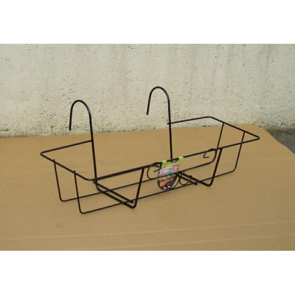 花いっぱいのライフステージを演出します。８０ｍｍまでのベランダやフェンス等に取り付けできます。【使用可能】プランター：４００〜６５０まで鉢：７号鉢なら３個まで【仕様】サイズ(mm)：Ｗ６４０×Ｈ２３５×Ｈ３２５耐荷重：１８ｋｇ材質：スチール...