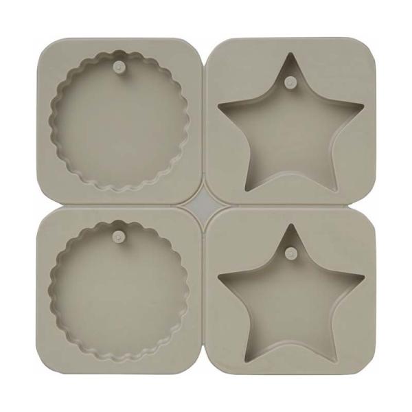 アロマワックスサシェ用のシリコン型です。メーカー名：カメヤマ（株）シリコーン製サシェ用4型セット スター＆Wサークル163-98151-401　4901435621760サイズ：W16×D16×H1.3cm入数：1個