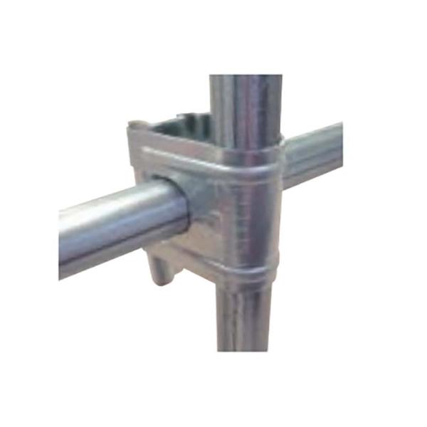 渡辺パイプオリジナルのハウス部材。ワンタッチ式で接続可能な直交部品。クサビの幅が広く、打ち込みやすい直交部品です。商品コード：101030000006呼口径（パイプA×パイプB）：22mm×22mm入数：300個