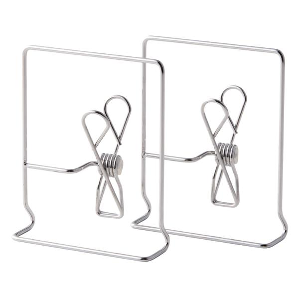 お好きなお皿にピンチを挟むだけ！パンの裏にたまる湿気からパンを守り、"サクッ″とした食感を保ちます。お皿の空いたスペースにお料理をのせれば素敵なワンプレートに！使うお皿も一枚省けます。●使用方法1.ピンチにお皿をはさみます使いやすい角度に動...