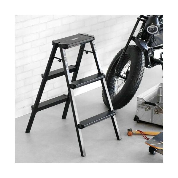 キャンプ アウトドア ブラック 黒 棚 おしゃれ チェア 軽量 屋内 屋外 三段 植物 飾り棚 スツール 折りたたみチェア 折り畳みチェア 持ち運び 人気 バーベキュー スポーツ観戦 海 花見 運動会 レジャー 洗車 テレビ台 子供 子ども...