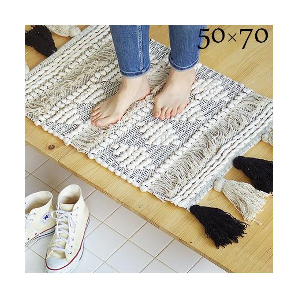 ■ブランド…amabro　アマブロ■サイズ…(約)幅50×奥行70cm(フリンジ含まず)/約0.9kg ■素材…綿100%■お手入れ…洗濯は水もしくは40℃以下のぬるま湯で洗濯機の弱流またはやさしく手洗いしてください。蛍光漂白剤、タンブラー...