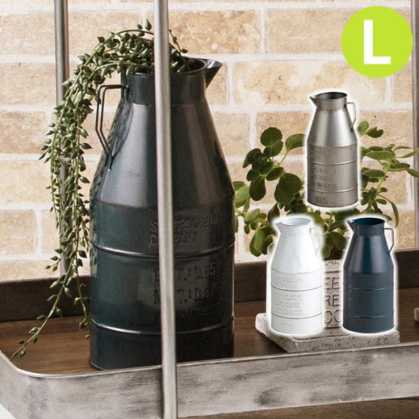 ドラム缶をアレンジしたイメージのメタルポットシリーズ。クールな配色とデザインが多肉植物にもピッタリ。男女問わず使えます。【サイズ】W13.5xD13.5xH28cm【素材】ブリキ、アイアン※この商品はアンティーク調仕上げとなっております。サ...