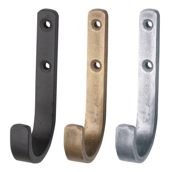 少し収納がほしいときに便利な壁掛けフック。雰囲気を引き締めるシンプルなマットブラック、個性を引き出すレトロなアンティークゴールド、どんな場所にも馴染むシルバー。【サイズ】約幅1.5×奥行4×高さ9.5cm【素材】アイアン【原産国】インド※取...