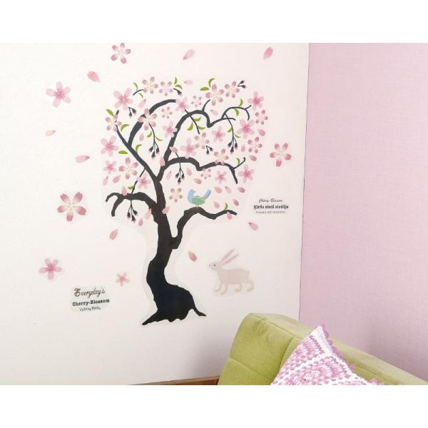 【素材】PVC（ポリ塩化ビニール）【パッケージサイズ】210×370mm【ウォールステッカー (SS) ブロッサム＆ラビット】ウォールシール かわいい 子供部屋 おしゃれ※梱包サイズ軽減のため、パッケージを開封の上、厚紙を抜いた状態で筒型ケ...
