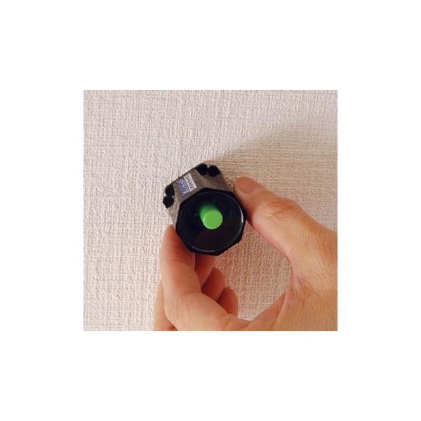 壁裏の金属下地、釘、ネジの頭探しに使用する下地探し携帯に便利です。【機能】マグネットの反応で簡単に探知出来ます。360°回転機構で、どの方向にも反応します。【仕様】■測定範囲：壁厚15mm以内【材質】■本体：ABS・PmmA樹脂・磁石【サイ...