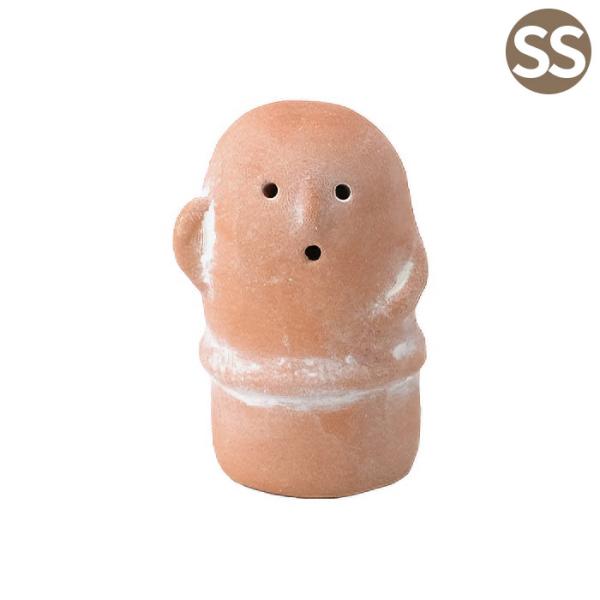 太古の造形美をかわいくアレンジした古代シリーズ。ちょっと怪しい雰囲気も可愛く見えてくるから不思議です♪【サイズ】約幅30×奥行28×高さ44mm【素材】陶器（テラコッタ）※入荷時期および個体によって色、柄、サイズ、形状が多少異なる場合がござ...