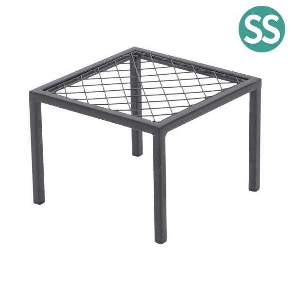 【サイズ】約幅14×奥行14×高さ10.5cm【素材】アイアン【原産国】中国※色、形、サイズ等個体差がありますのであらかじめご了承ください。※素材の特性上、表面の歪み、凹み等がある場合がございます。インダストリアルインテリア 庭 園芸 ガー...