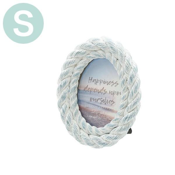 ロープが編まれたようなマリンテイストデザインのフォトフレーム。ほど良いアンティーク感で、西海岸スタイルにぴったりです♪【サイズ】100×23×129mm【素材】ポリレジン、MDF【タイロープ フォトフレーム オーバル (S)】写真立て おし...