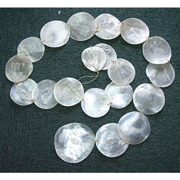 お部屋のインテリアやクラフト、DIYに♪【内容】約W9×H180cm【原産国】Philippines【カピスガーランドナチュラル】貝殻 シェル インテリア DIY※天然素材のため、入荷時期によりサイズ、色、形が多少異なる場合があります。※ヒ...