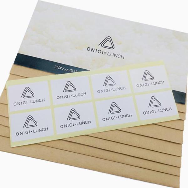 ※レビューは商品到着後にお願いします。メーカーの都合により予告なくパッケージが変更となる場合がございます。商品名：おにぎ＊ランチ（アウトドア用）内容量：10.5×22cm 30枚入り素材：紙■商品説明■海苔とご飯を別々に包めることで、海苔が...