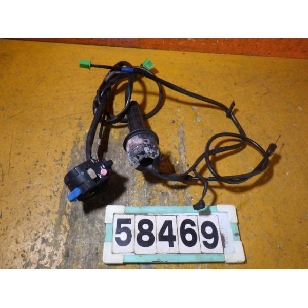 カワサキ KL110A-A09〜 KSR110 '08 純正 ハンドルスイッチ 左右セット 割れ無 　の出品です。解体車両情報車体番号： KL110A-A099**走行距離： メーター欠品につき不明モデルコード： KL110A8F　　　20...