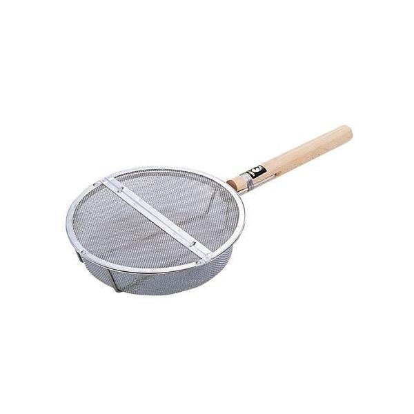 直火式の網型ロースターです。 生産国:日本 素材・材質:ステンレス・木 商品サイズ:長さ435mm(柄含む)×高さ50mm、直径220mm 重量:338g 仕様:焙煎能力:50g~200g用　※サプライヤー直送品　　