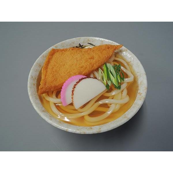 シンプルなきつねうどんをリアルに再現しました!お部屋のインテリアや、定食屋さんのディスプレイ用としてもおすすめです♪※職人手作りのため、形状や色味、風合いは写真と若干異なる場合がございます。また、食品サンプルと丼鉢は接着されておりません。 ...