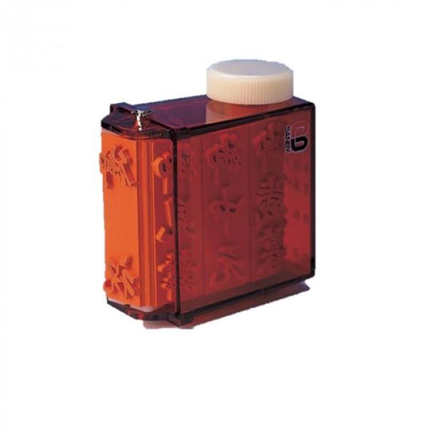 商品上部にあるダイヤルを回転させることで印面が回転。1台で8通りに使えるから、オフィスや家庭で役立ちます。 生産国:日本 商品サイズ:W68×D38×H70mm 仕様:押型寸法:約50×13mmフォント:丸ゴシック体　※サプライヤー直送品　　