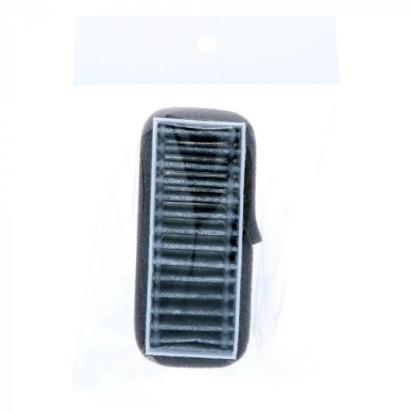 セーフガードダストコレクター(SGD-1)の替えフィルターです。掃除用スティックでこするようにひっかける面はホワイト面になります。内カバーを外した時に見える面はグレー面となります。 生産国:韓国 素材・材質:PP、HEPAフィルター　※サプ...