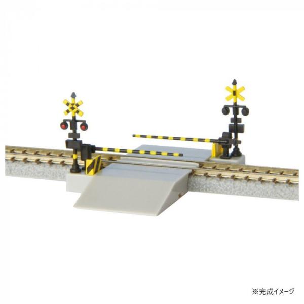 ベースを組み替えることで、単線/複線、道路幅を変更可能。遮断機は上がった状態・下がった状態どちらも再現可能です。 生産国:中国 素材・材質:ABS、他 商品サイズ:W6.6×D3.6×H2.7cm 仕様:対象年齢:15歳以上組立品 セット内...