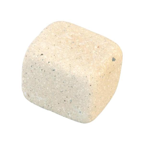 ソフトな風合いのベージュ系カラーのミニレンガです。一般的なレンガの8分の1程度のミニタイプ。ベランダや箱庭ガーデン、小さな花壇などで扱いやすいサイズです。やや丸み帯びた優しいフォルムは、おもちゃのように手軽に並べられ、植物の鉢隠しや花台、イ...