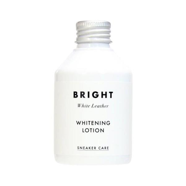 白革(ツヤ革の天然皮革、合成皮革)を使用したスニーカー用のローションタイプの汚れ落としです。黄ばんだ皮革を補色効果で目立たなくし、白革の持つクリーンな印象を保ちます。 生産国:日本製 成分:有機溶剤、界面活性剤、顔料、水　※サプライヤー直送品　　