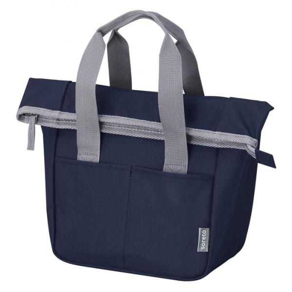 上部を折り曲げるロールトップ式で冷たさをキープします。 生産国:中国 素材・材質:本体・持ち手・内側上部・タグ:ポリエステル内側下部:アルミ蒸着 商品サイズ:350×230×マチ120mm 重量:180g 仕様:内側アルミ仕様　※サプライヤ...