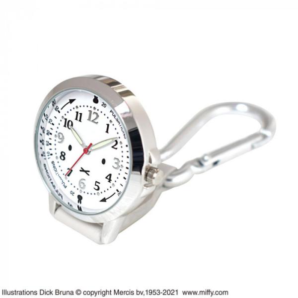 文字盤サイドメモリで、20回の脈拍を取ることで約1分間の脈拍を簡易的に知ることができる目盛付きです。カラビナが付くことで往診の際のバックに取り付けたり、ワゴンに取り付けたり、パンツのベルトホルダー等にも取り付けたりしやすくなります。逆さ文字...