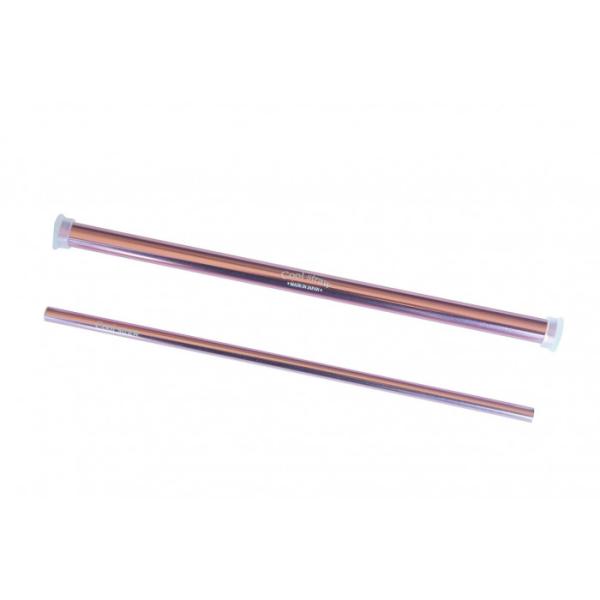 マーメイドカラーが鮮やかなアルミ製クールストローと専用ケースのセット。持ち運びにも便利。お掃除用ブラシも付いてお手入れラクラク。 生産国:日本(ブラシのみ中国) 素材・材質:本体・ケース:アルミニウム(カラーアルマイト)、キャップ:ポリエチ...