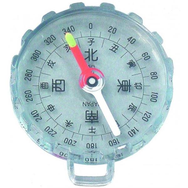 地図上に置いて使用する事が出来るスケルトンタイプのコンパスです。地図情報を隠すことなく、正確に方位を知る事が出来ます。登山やハイキング、オリエンテーリングなどに重宝します。 生産国:中国 素材・材質:ケース:プラスチック 商品サイズ:48×...