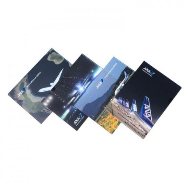 4柄のファイルセットです。 生産国:日本 素材・材質:ファイル本体:PP 仕様:サイズ:A4PHOTO:LUKE H.OZAWA全日空承認済(C)ANA セット内容:クリアファイル4枚　※サプライヤー直送品　　