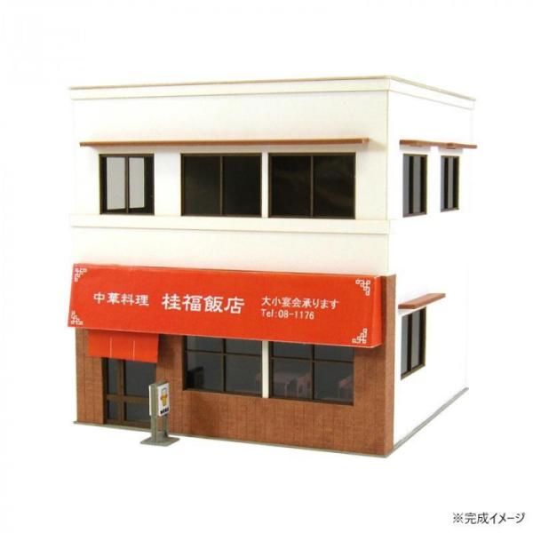 街中にありそうな中華料理屋さんのキットです。4人掛けと2人掛けテーブルが各2個、椅子が12個付属しています。 生産国:日本 商品サイズ:W84×D83×H85mm 仕様:対象年齢:12才以上組み立て所要時間:約4時間スケール:1/80 セッ...