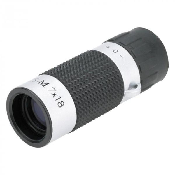 ポケットに入るほどコンパクトで軽量な単眼鏡。コンサートやスポーツ観戦など幅広いシーンでお使いいただけます。携帯性に優れ、専用ポーチも付属していますので、傷がつく心配もなく安心して持ち運びが可能です。 生産国:中国 素材・材質:ABS樹脂、ラ...