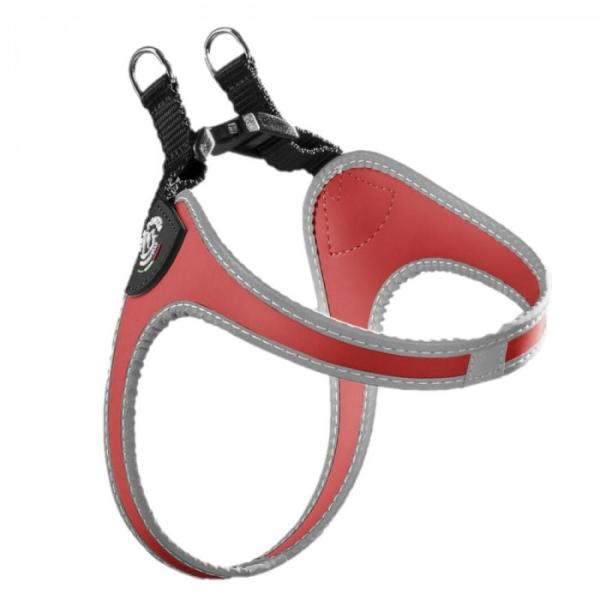 小型犬用に設計されたハーネスです。背中のバックルは簡単に着脱可能で、毎日の散歩やドッグラン、アジリティーなどの運動をする際に動きを妨げないシンプルな設計です。縁に光を反射するリフレクト素材を使用しているので夜間のウォーキングにも最適です。素...