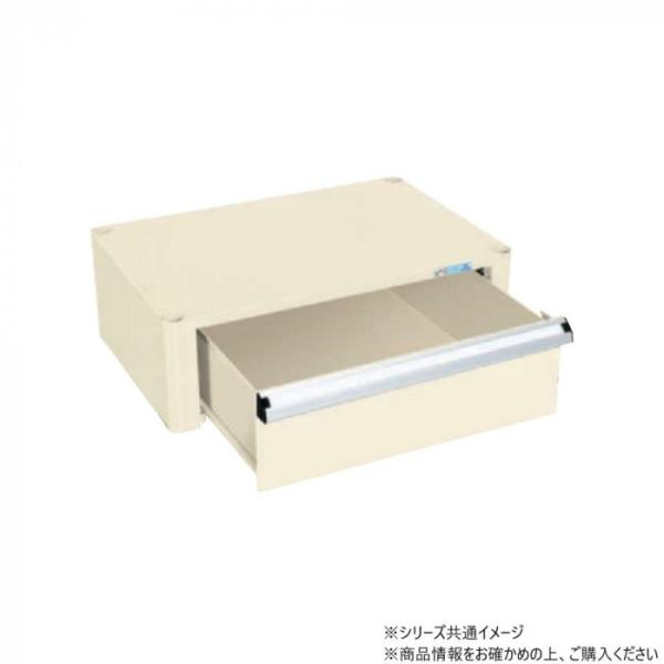 ラッチ機構付きの引出しセットになっています。 生産国:日本 仕様:有効内寸法:W628×D418×H143mmカラー:アイボリー適応サイズ:?W750×D500mm用改正RoHS10物質対応組立式　※サプライヤー直送品　　