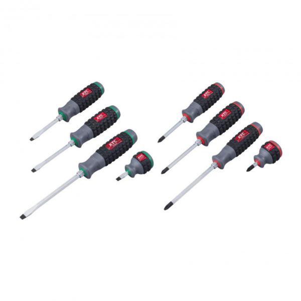 樹脂柄ドライバの8本組セットです。六角ボルスター付きです。(スタッビドライバ除く)先端マグネット付きです。 生産国:台湾 重量:1.2kg セット内容:【8本組】樹脂柄ドライバ貫通タイプクロス:D1P2-1、D1P2-2、D1P2-3樹脂柄...