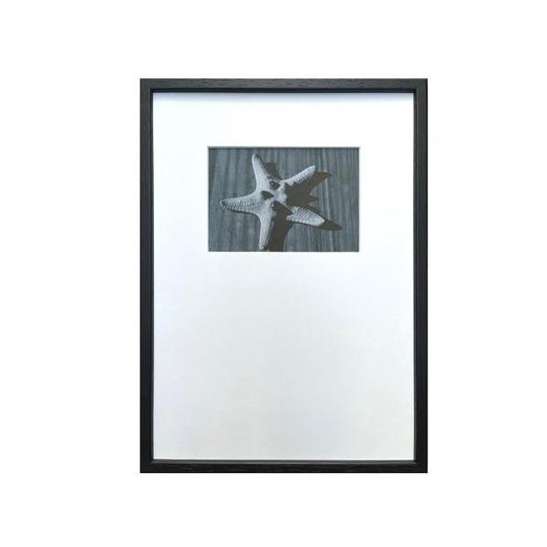 おしゃれなアートパネルです。 生産国:日本 素材・材質:天然木、PET樹脂、紙 商品サイズ:275×382×20mm 重量:880g 仕様:裏面:ヒモ　※サプライヤー直送品　