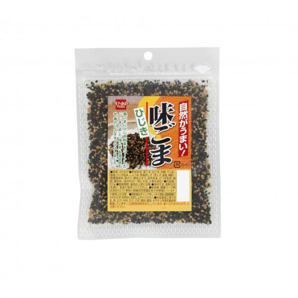 黒ごまにひじき粉末をコーティングした味付ごまに、味付しそや青のりを加えたふりかけです。温かいほかほかのご飯にふりかけてお召し上がりください。 生産国:日本 内容量:50g セット内容:ふりかけ(50g)×10個 賞味期間:365日　※サプラ...