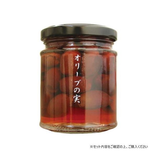 やわらかく深い旨味のあるカラマタ種オリーブの種ぬきです。 生産国:ギリシャ 商品サイズ:66×66×84mm 内容量:90g(内容総量190g) セット内容:12個 賞味期間:720日　※サプライヤー直送品　　