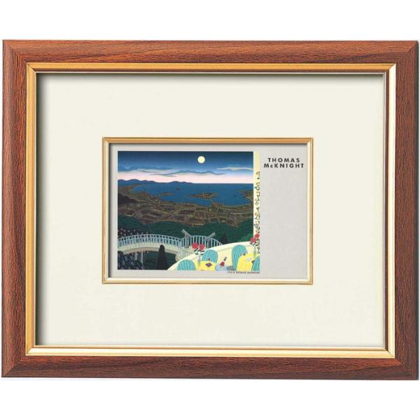 美しい風景をパステルタッチで描いた作品。スタンド付で壁掛けにも置き型にも使用していただけます。 生産国:日本 素材・材質:フレーム:樹脂 商品サイズ:約243×293×19~140mm 重量:537g  仕様:スタンド付き　※サプライヤー直...