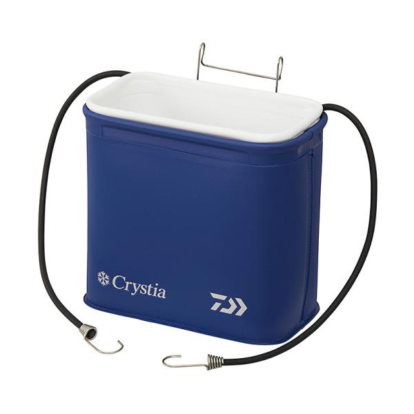 ダイワ クリスティア  ・床置き使用にはGタイプ ・フック掛け使用にはHタイプ ・さらに水抜けが良くなった内メッシュ付き内バッグ ・凹凸を減らし、ハリなどの引っ掛かりを極力抑えたバッカン開口部 ●カラー:ディープブルー ●外部寸法:約縦(奥...