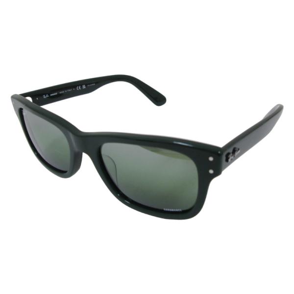 レイバン  ●レンズカラー:DARK GREEN GRAD MIRROR POL ●フレームカラー:GREEN ●レンズ:[材質]ガラス(偏光・両面研磨・強化)/[わく]プラスチック ●フレーム:[テンプル]プラスチック ●可視光線透過率:...