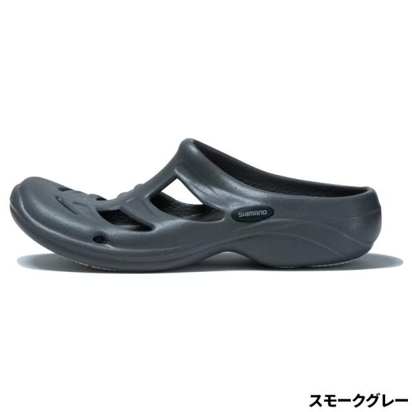 シマノ  ●カラー:スモークグレー ●サイズ:L ●サイズ（詳細）1:(目安) 26.0-27.0cm|船釣りや釣行時の移動、普段使いまで幅広いシーンを想定した実用性の高いサンダルです。ソールには、濡れた場所でもグリップ力を維持しやすい素材...