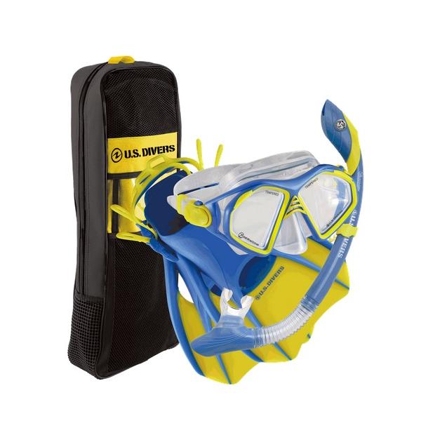 U.S.ダイバーススノーケリング４点セット。（移動に便利なショートフィンタイプ）マスク 水の浸入を防ぐダブルシリコンスカート、フェイスに接するマスク角度を調整できる３ウェイイージーバックル。装着・強弱を調整できるクイックリリースストラップ。...