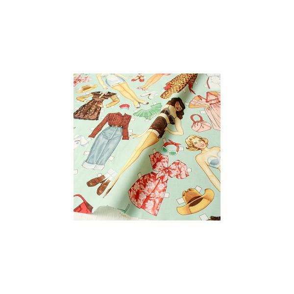 ALEXANDER HENEY1枚の大きさ　110cm×50cm　カット済です。綿100％実店舗でも販売しておりますので在庫がない場合があります。