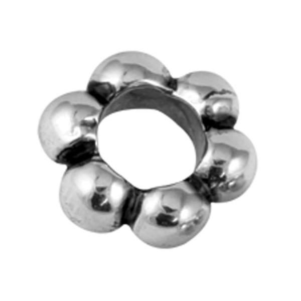 本体サイズ　約4mm×11mm、ホールサイズ 4.6mm