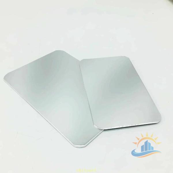 商品説明         　商品詳細   冷感素材採用: 高品質アルミ素材を使用し、自然な冷却効果を発揮。温度を下げる設計で、ペットが涼しく快適に過ごせます。   暑さ対策に最適: 夏季限定の必需品として、犬猫小動物向けに特別設計された涼感...