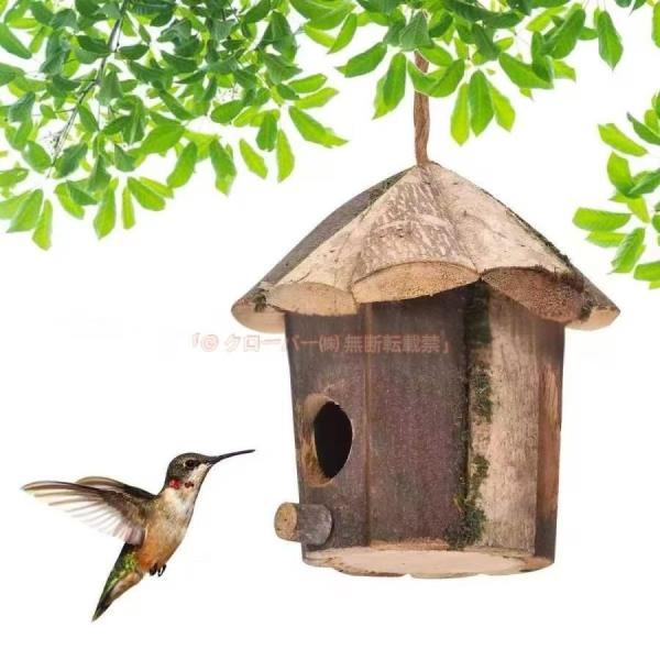 説明高品質の木材でできており.環境に優しく.耐久性があります.新しい芸術品や工芸品の巣箱.形が斬新で.細心の注意が払われています.吊り下げ用にしっかりと取り付けられたジュートコードが付属しています.鳥や自然や恋人.または単に庭の装飾のための...