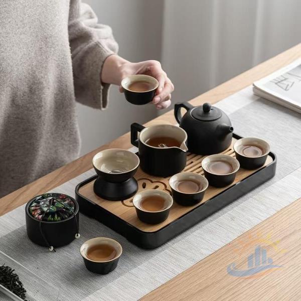 自宅にいながら本格カフェ気分が楽しめれる茶器セットです。いつでもどこでも美味しいお茶を入れて楽しむ事ができます。日常生活或いはオフィスの中に使って、各種の紅茶や緑茶やジャスミンティーやウーロン茶やブーアル茶などを入れるに適合します。【セット...