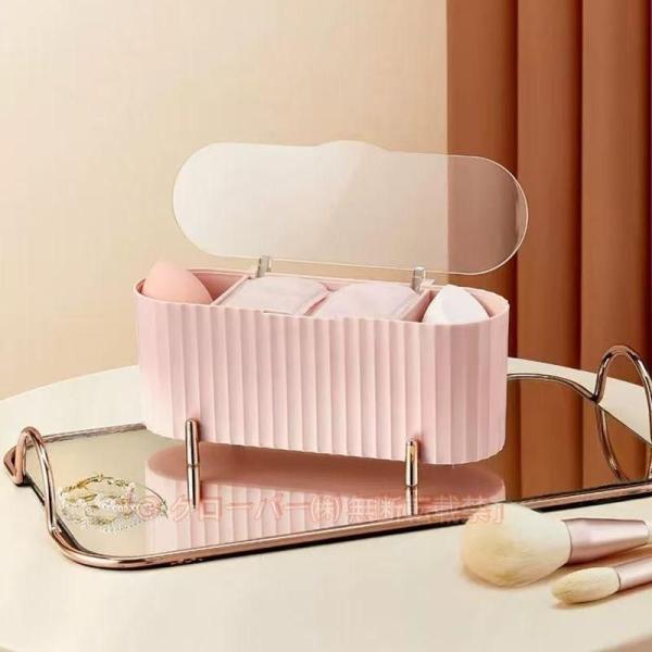 シンプルだけどとっても可愛い♪小物入れとしても使える、コットン＆綿棒ケースです。コスメ用品の収納にオススメです◎4種類からお好きなカラーをお選びください。【サイズについて】画像をご参照ください。【素材について】PP、PS【カラーについて】生...