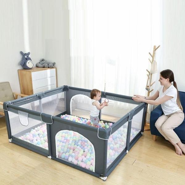 大型ベビーサークル 153×180×60cmピンク グレー ライトグレー ●安心な素材を使用赤ちゃんに優しい素材のため、触ったり噛んだりしても安心してご使用いただけます。●2つの扉付き赤ちゃんが勝手に開閉しないよう、外側からのみ開閉可能な扉...