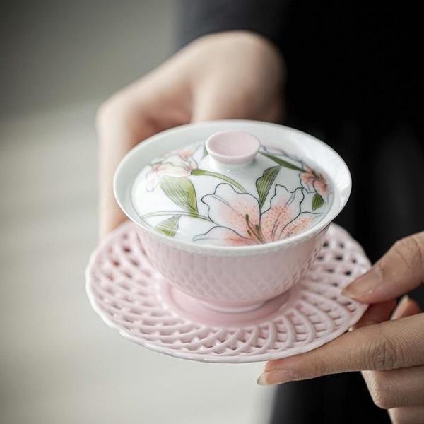 「手描き茶器」中国徳化県産 手描き茶器 「ユリ」百合 蓋碗 陶磁器 茶道具 中国茶器 台湾茶器